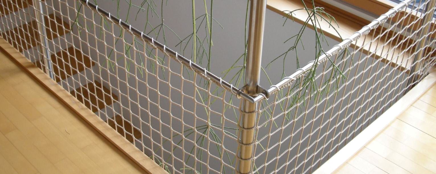 Treppenhaus-Schutznetze, Absturzsicherung | Schutznetze24